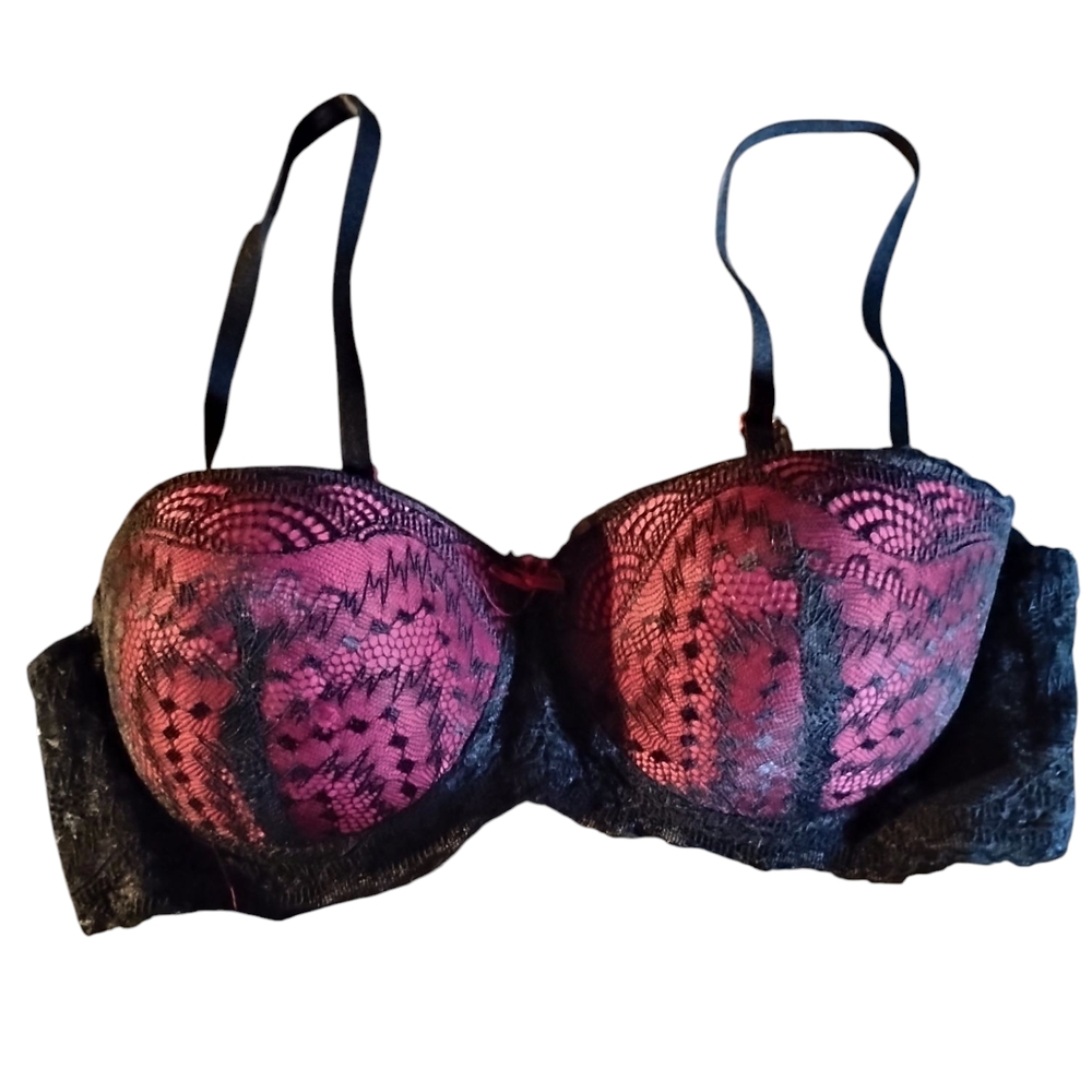 Xoxo Brand Black And Red Underwire Bra With Textured … - Gem